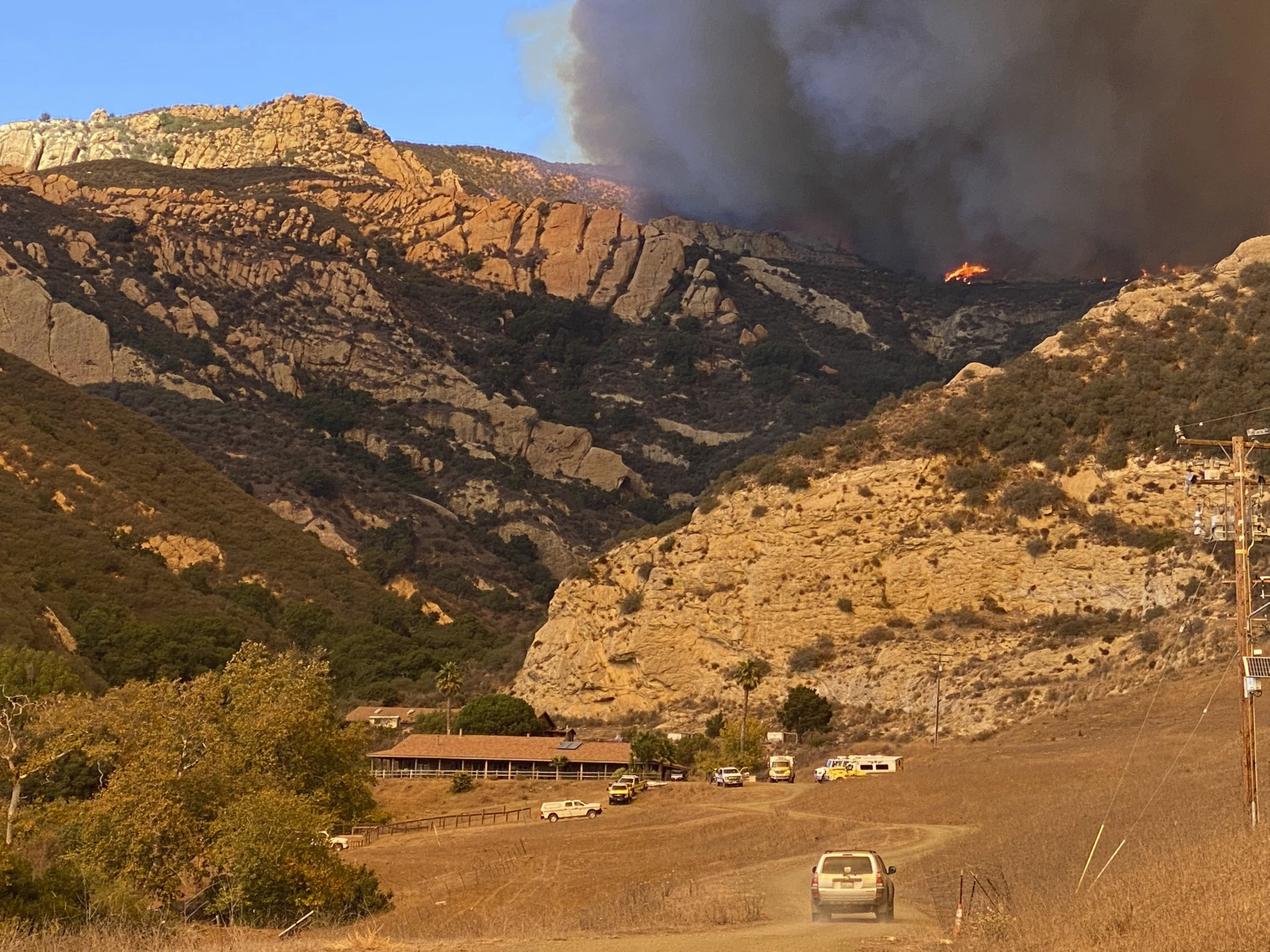 Alisal Fire: Photos capture devastation as blaze threatens homes ...