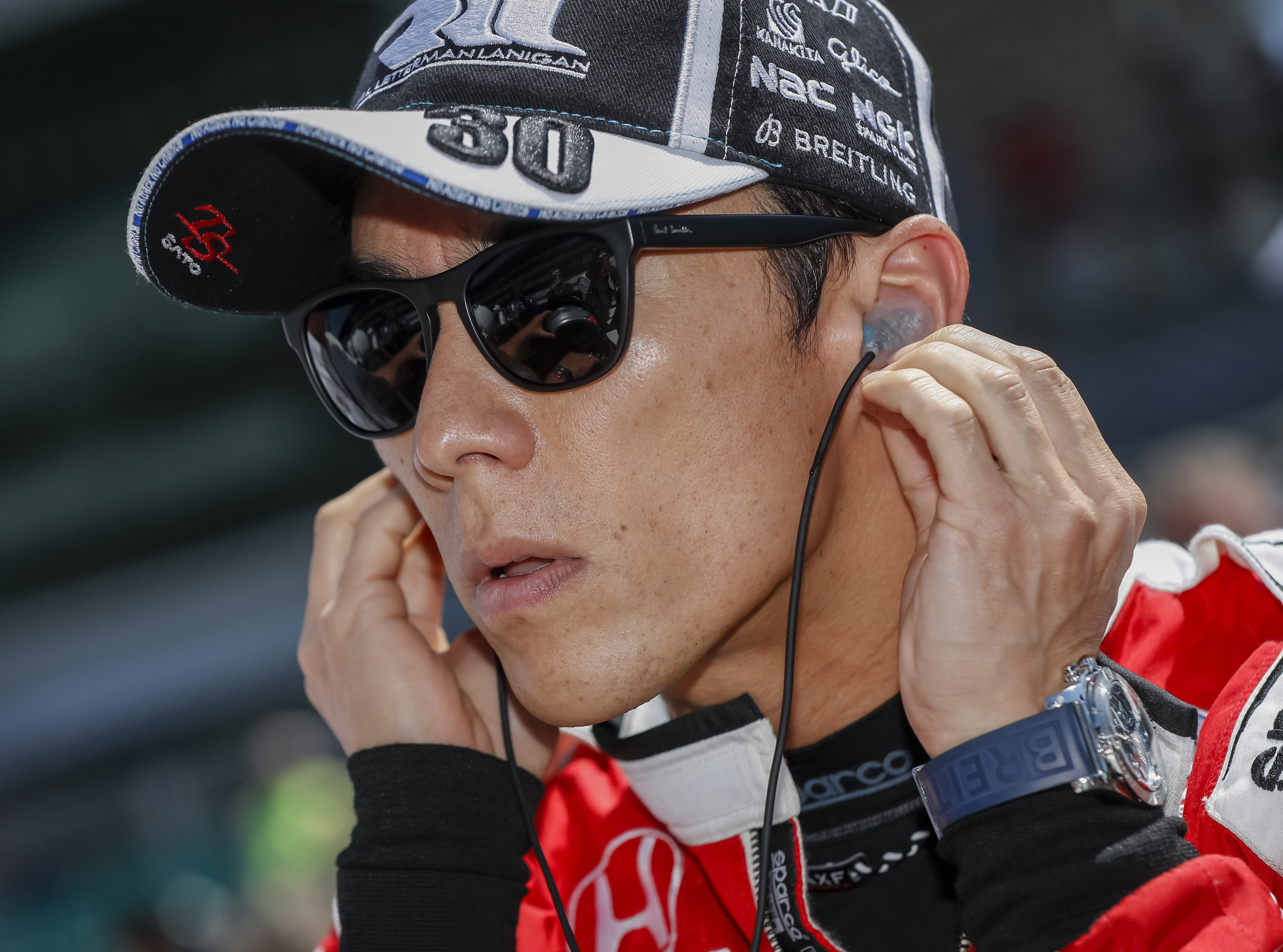 Takuma Sato takes his second Indy 500, edging out Scott Dixon in ...
