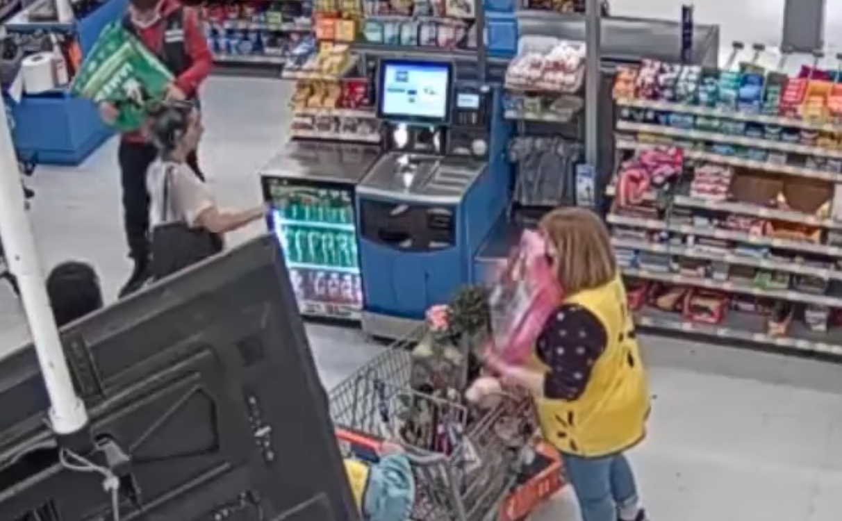 Police: Florida woman throws tantrum after she was caught stealing at ...