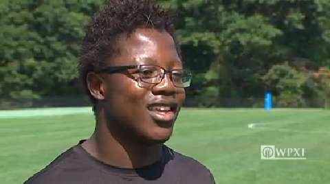 RAW: 1-on-1 with Blackhawk HS goalie Emmanuel Hilton - The Eagle 106.9 ...